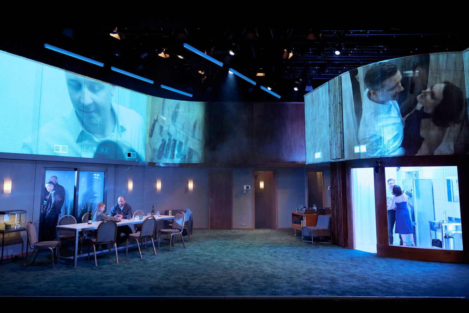 Macbeth - English Touring Theatre